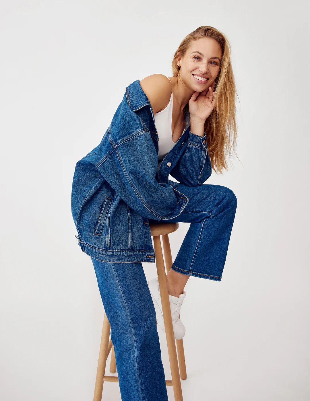 Denim til kvinder | Jeans, capris, skirts & shorts – Side 2 – Perfect Jeans